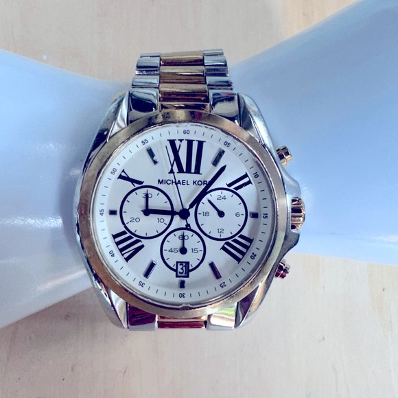 Michael Kors | Accessories | Michael Kors Womens Bradshaw Gold Silver ...